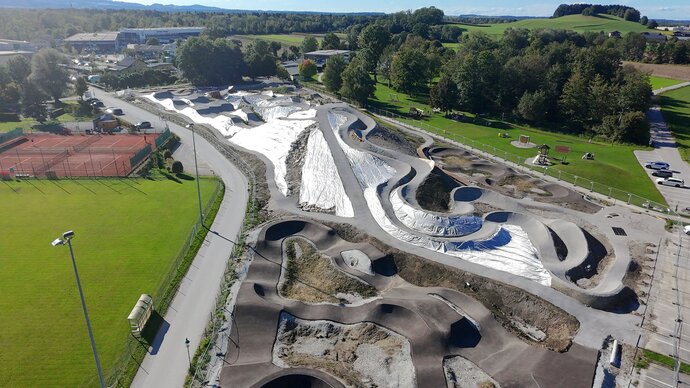 Trails & Lines – Bikepark Bergheim